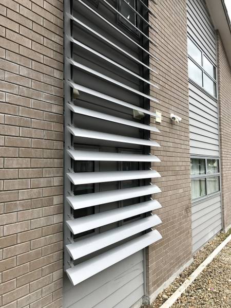Camden Louvres - Clasp | Aluminium Louvres | Product | Spectrum - NZ